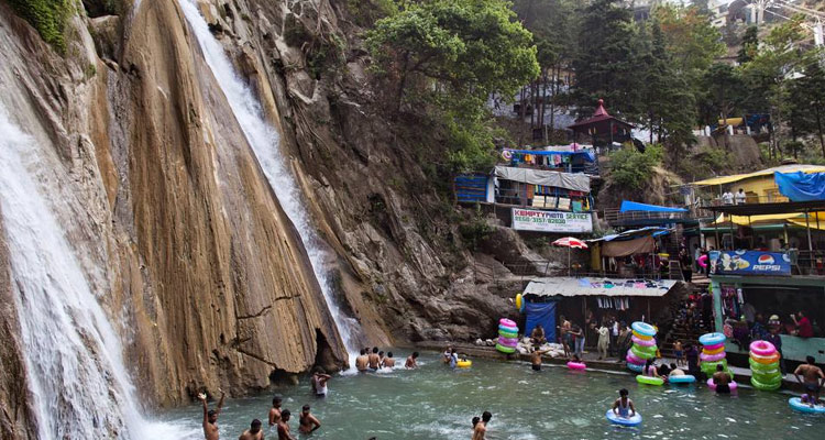 Kempty Falls Mussoorie (Timings, Entry Fee, Images, Best time to visit ...